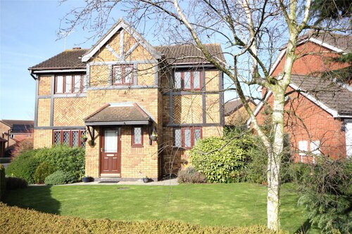 Lettings - Pygott & Crone Estate Agents